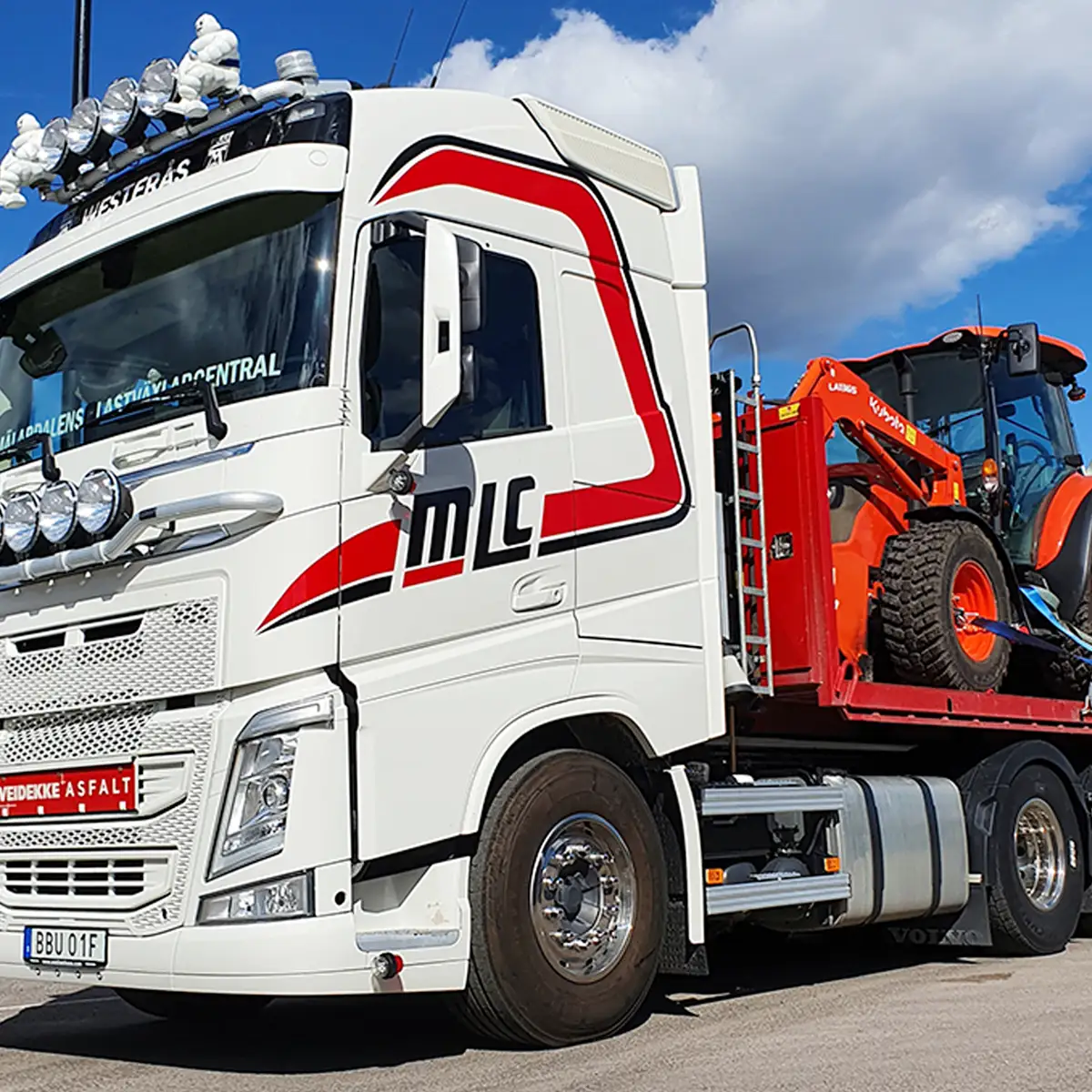 Maskintransporter Västerås & hela Sverige | MLC
